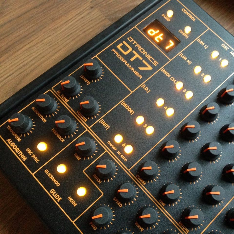 MATRIXSYNTH: DTronics DT7 Jellinghaus Style Programmer for the Yamaha ...