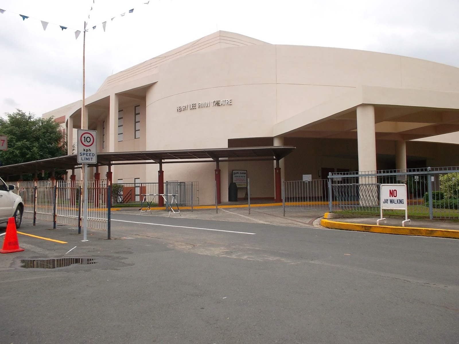 Konted's Make My Day 2: Ateneo de Manila at Loyola Heights