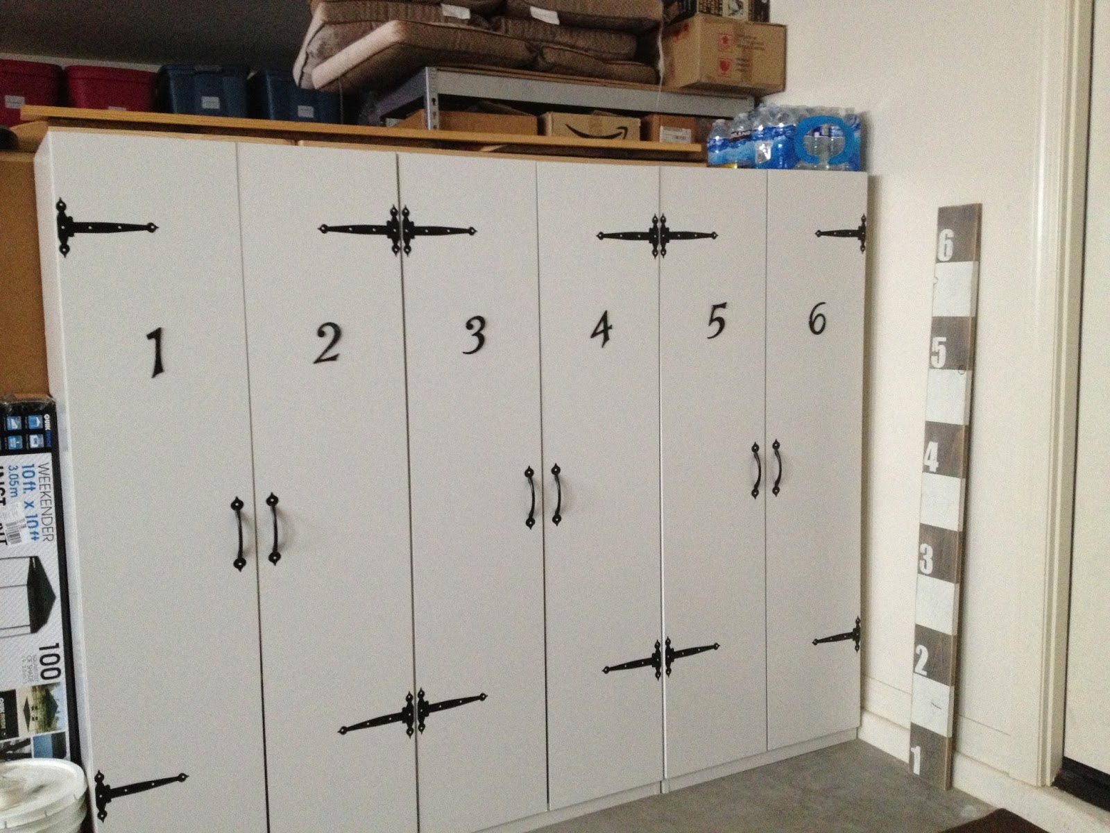 Mama's Makin's: DIY Garage lockers or Cubbies
