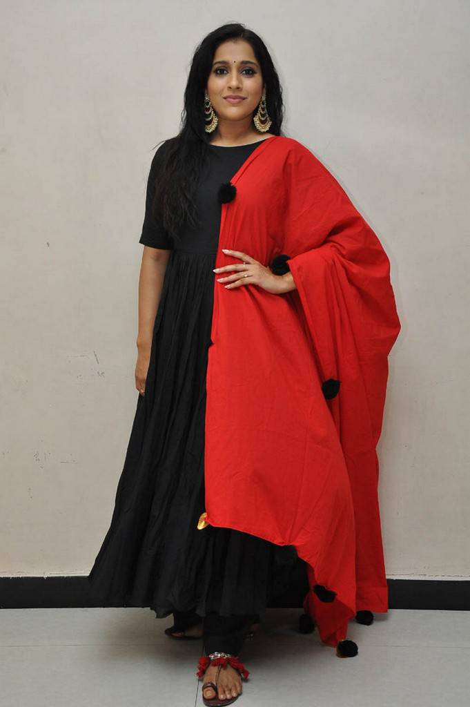 Rashmi Gautam Anthaku Minchi Teaser Launch Stills TV Anchor Rashmi ...