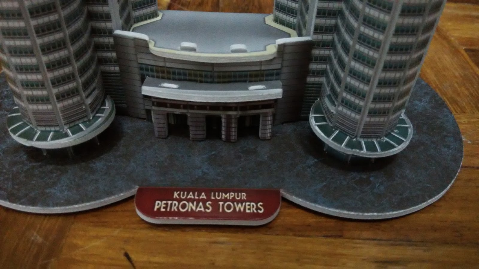 Dato Aliff Alex: Cubic Fun 3D Puzzle Petronas Twin Tower KLCC Model