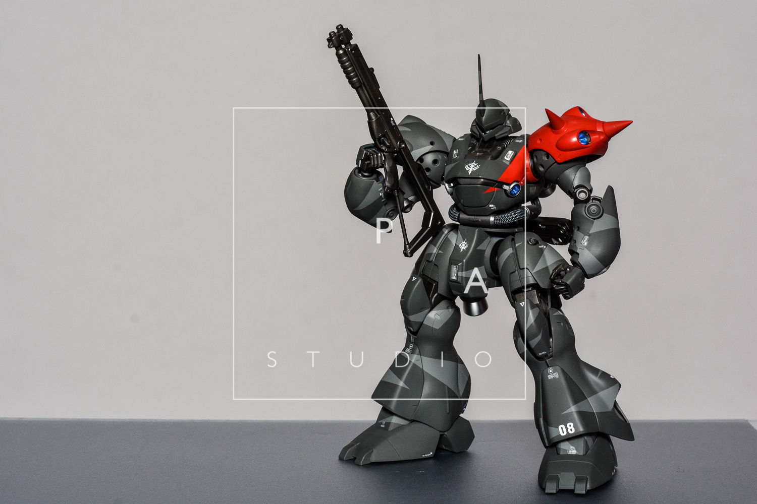 Custom Build: MG 1/100 MS-18E Kampfer