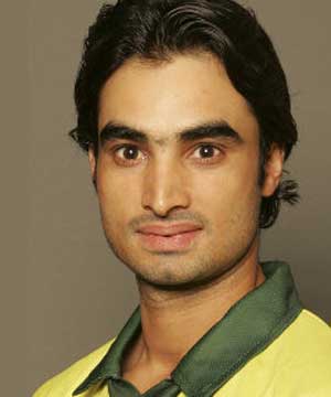 Sportsgallery-24: Image onImran nazir cricketer,imran nazer bpl ...