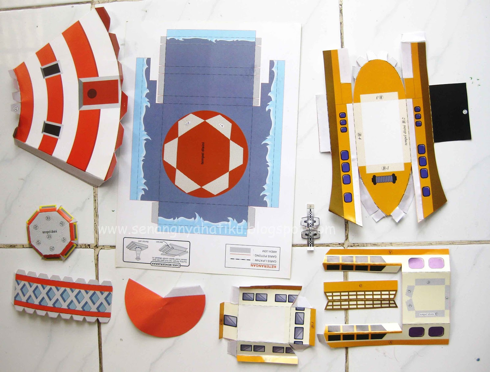 senangnya hatiku: KAPAL & MENARA paper crafts