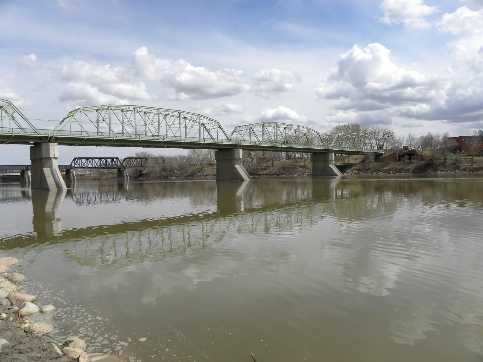 Medicine Hat: Bridges in Medicine Hat