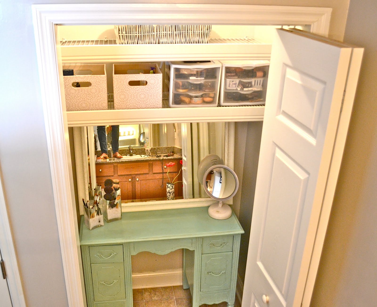 Bathroom Closet Re-Do... - Liz Marie Blog