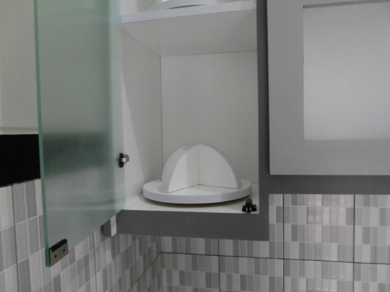 Kitchen Set Minimalis Pintu Kaca Engsel Hidrolis | Kitchen Set Semarang