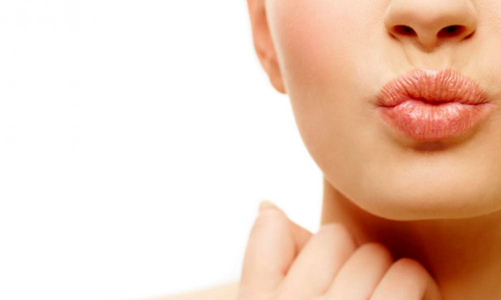 Universo de Fragancias: Qué tipo de labial usar según tu tipo de labios