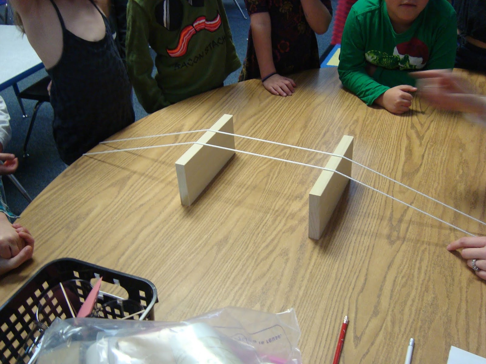 Mrs. Kelly's First Grade Class: Sound Experiments