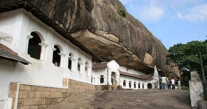 Dabulu Viharaya -The golden Temple at Dabulla Sri lanka ~ Beautiful ...