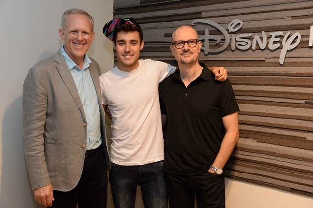 Espectacul-arte: HOLLYWOOD RECORDS, DE DISNEY MUSIC GROUP, FIRMA CON ...