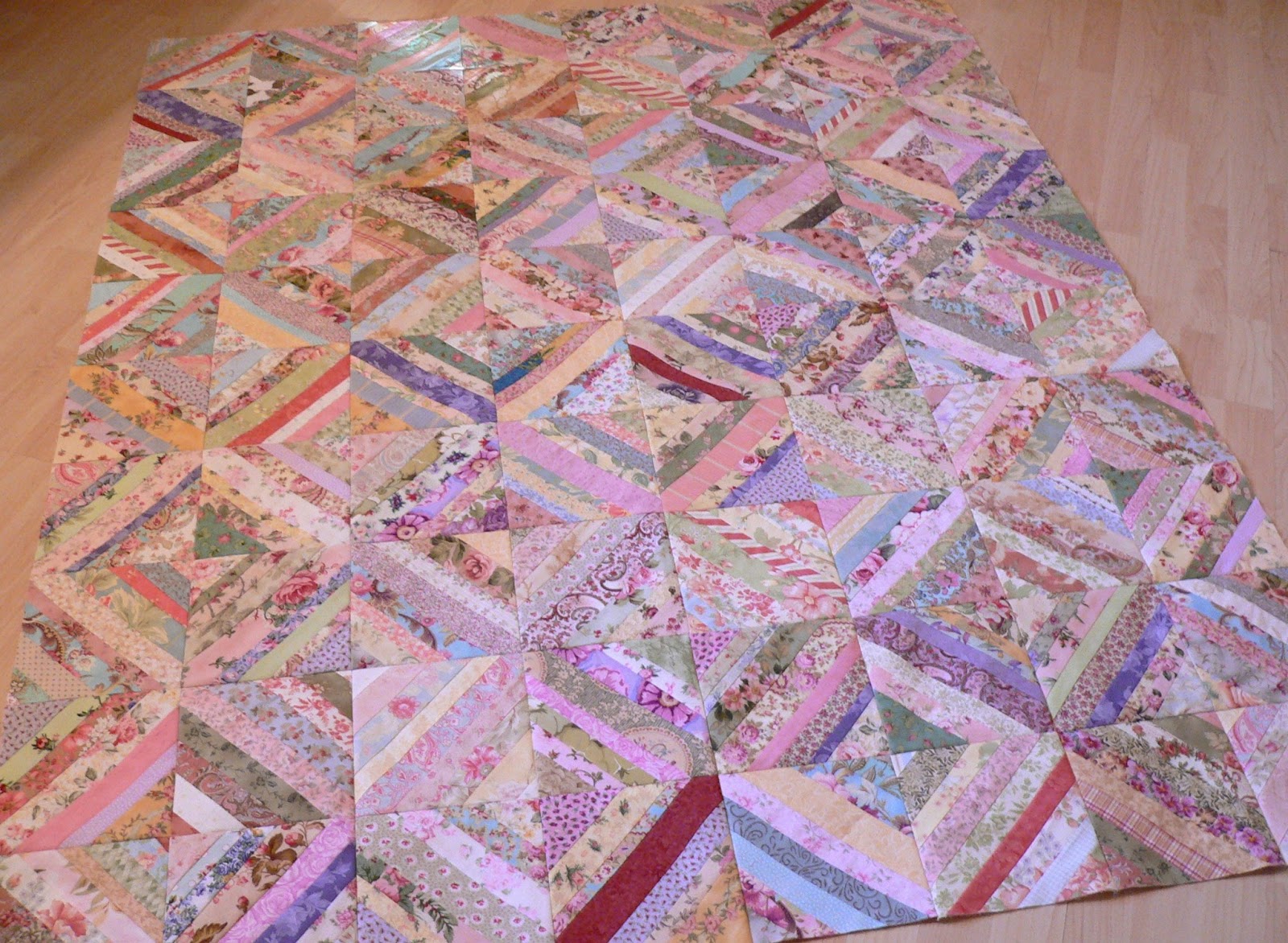 Stitchin' Therapy: Some layout ideas for string quilts