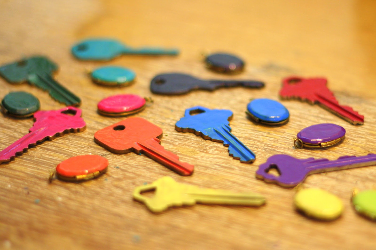 Oh the Cuteness!: Enamel Necklace Tutorial