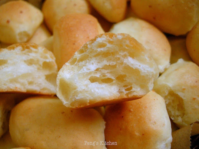 Peng's Kitchen: Mini Cheese Bread