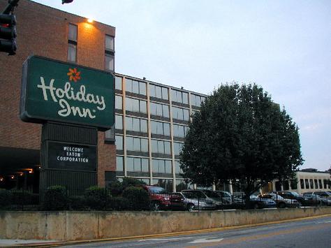 History of All Logos: All Holiday Inn Logos