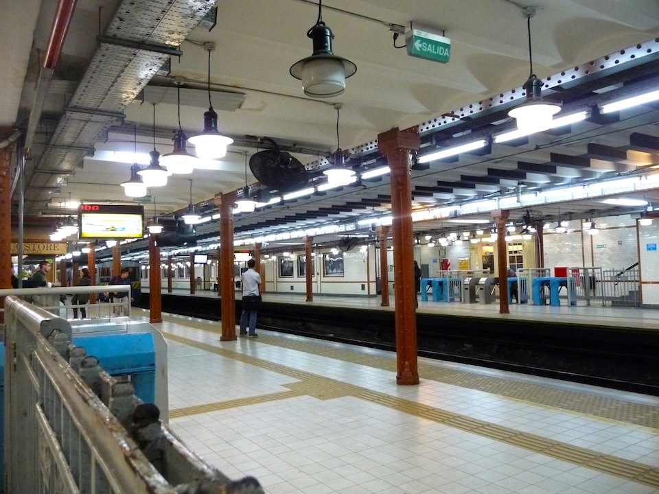 AMO BUENOS AIRES: ¡El subte cumple 99 años!