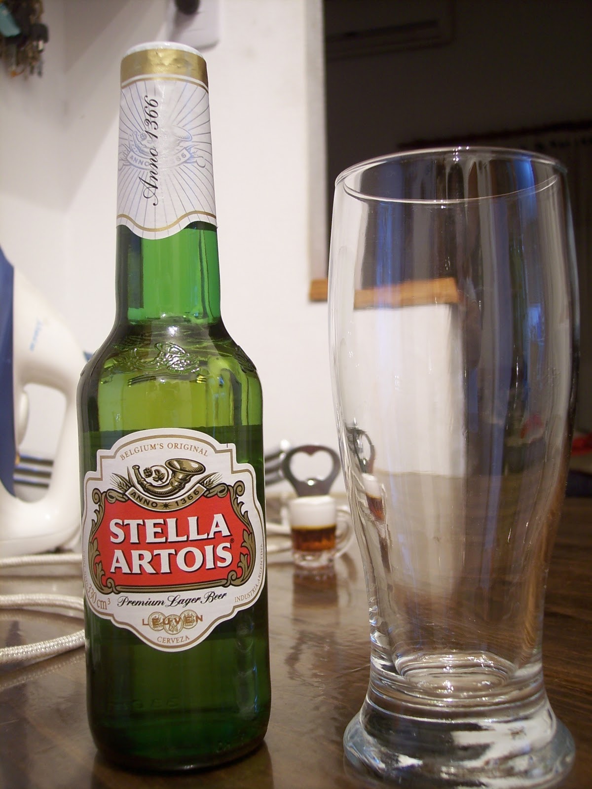 Cervezas que probé: Stella Artois, Premium Lager