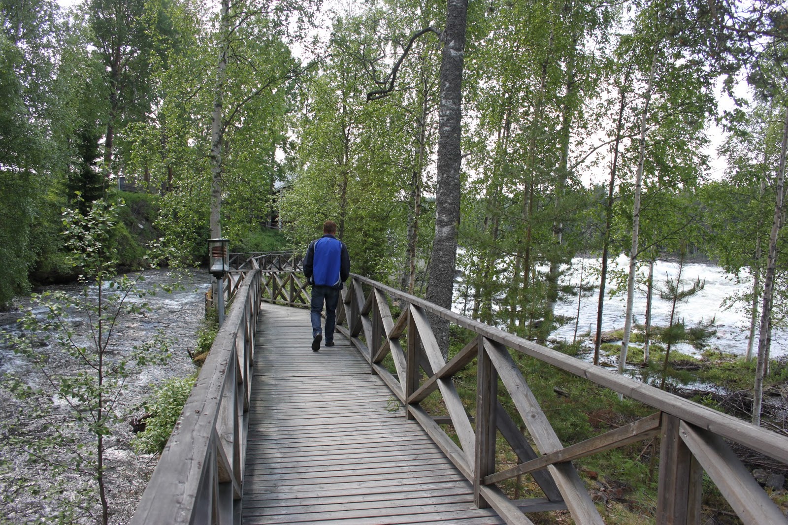 Umeå Turistbyrå: Besök till Vindelälvens forsande pärlor