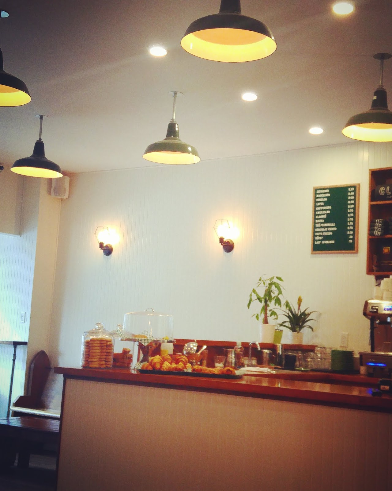 Eating Out Montreal: Café Clarke