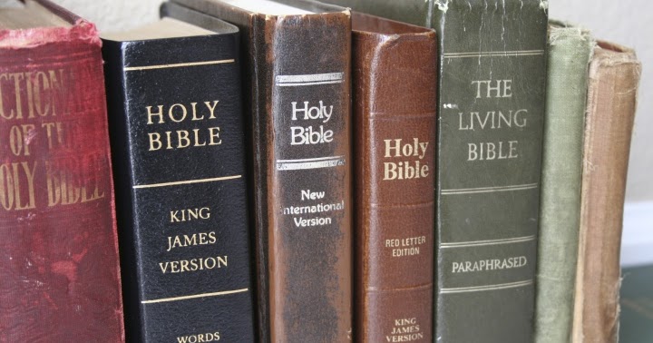 BERMACAM VERSI KITAB INJIL ALKITAB DI PENTAS AGAMA KRISTIAN