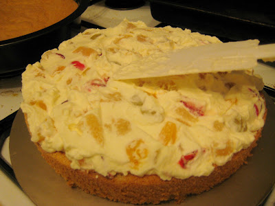 Sam Tan's Kitchen: Fresh Fruit Cream Cake