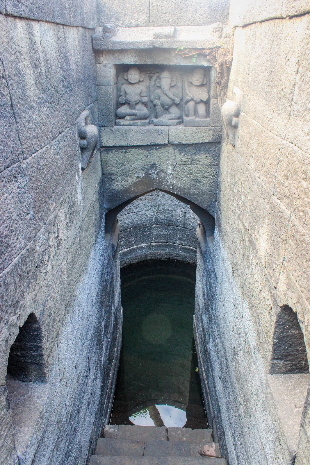 Wanderblogist: Peshwa Kalin Stepwell in Badlapur