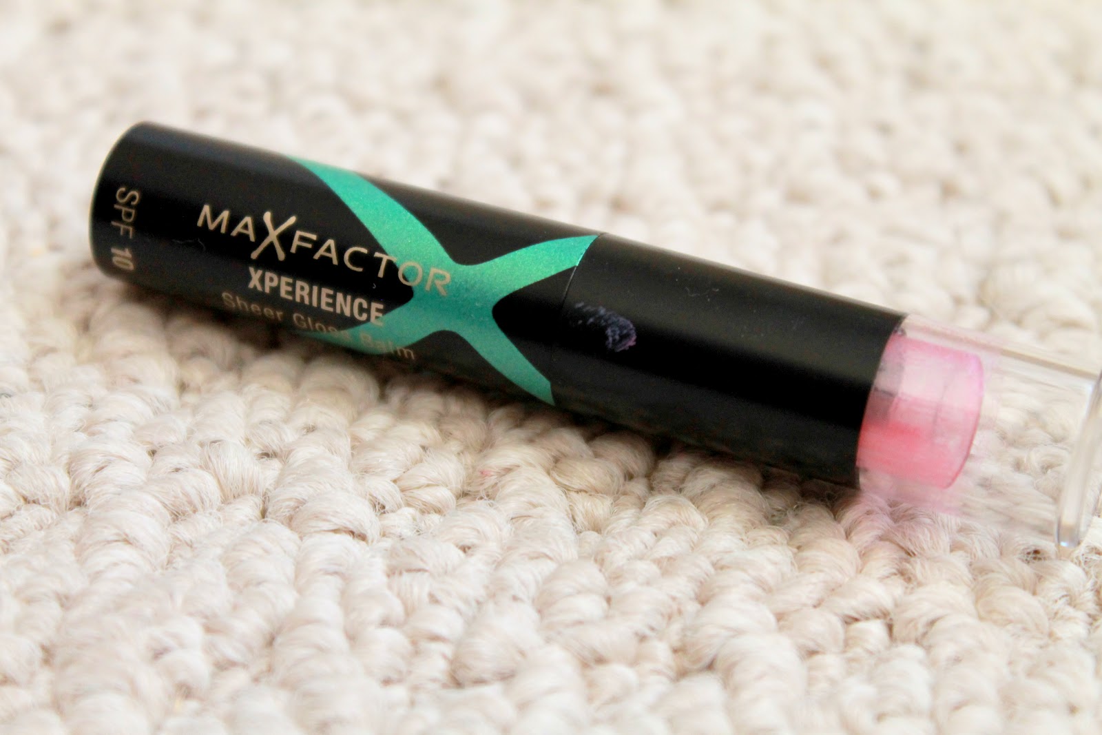 Fashionazzle...*: Review: Max Factor Xperience Sheer Gloss Balm