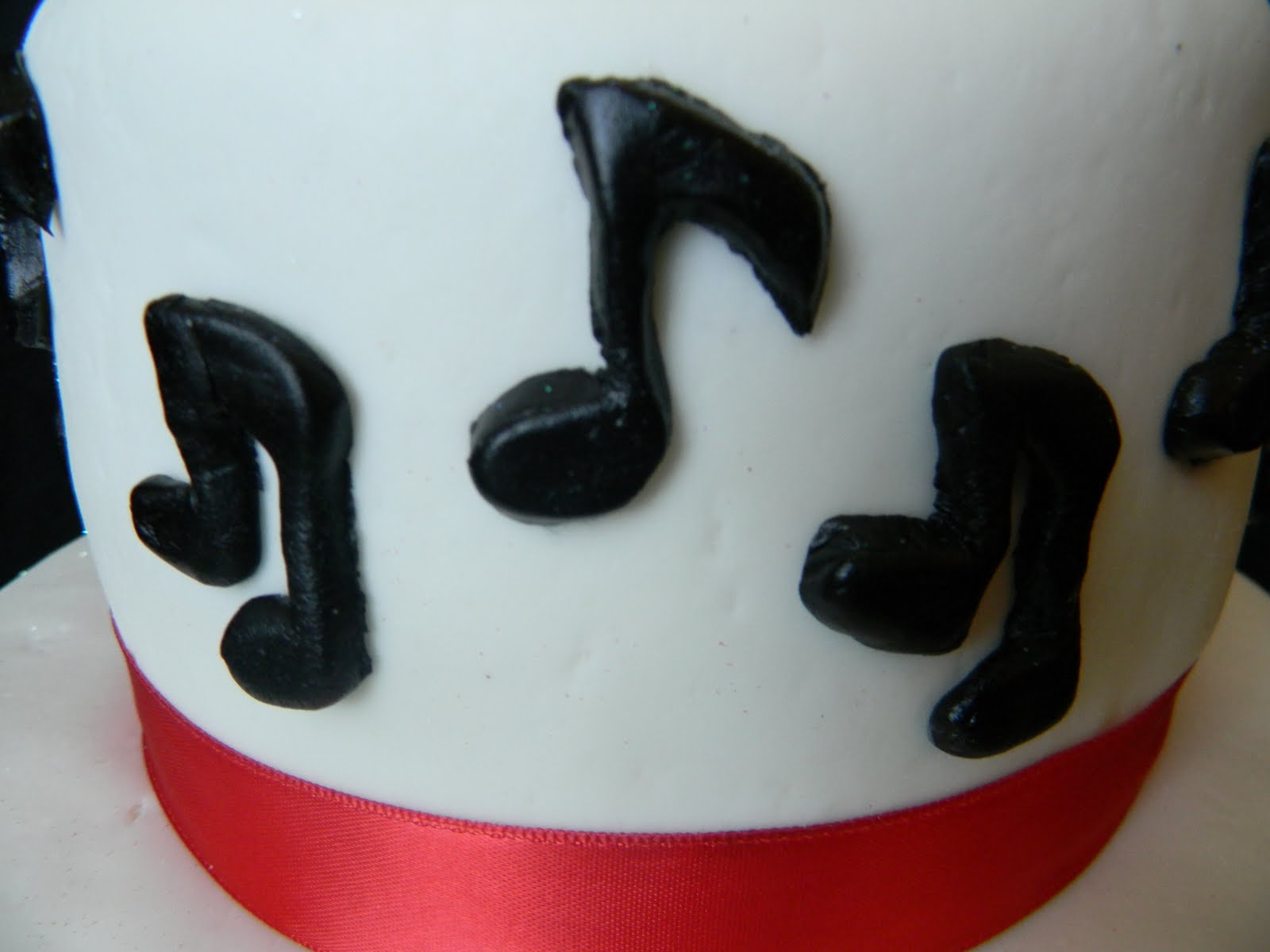 Jesicakes: Music Graduation cake!