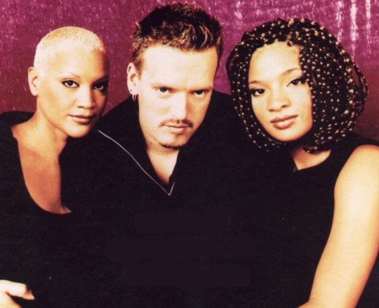 Aninhahy Dance: Real McCoy