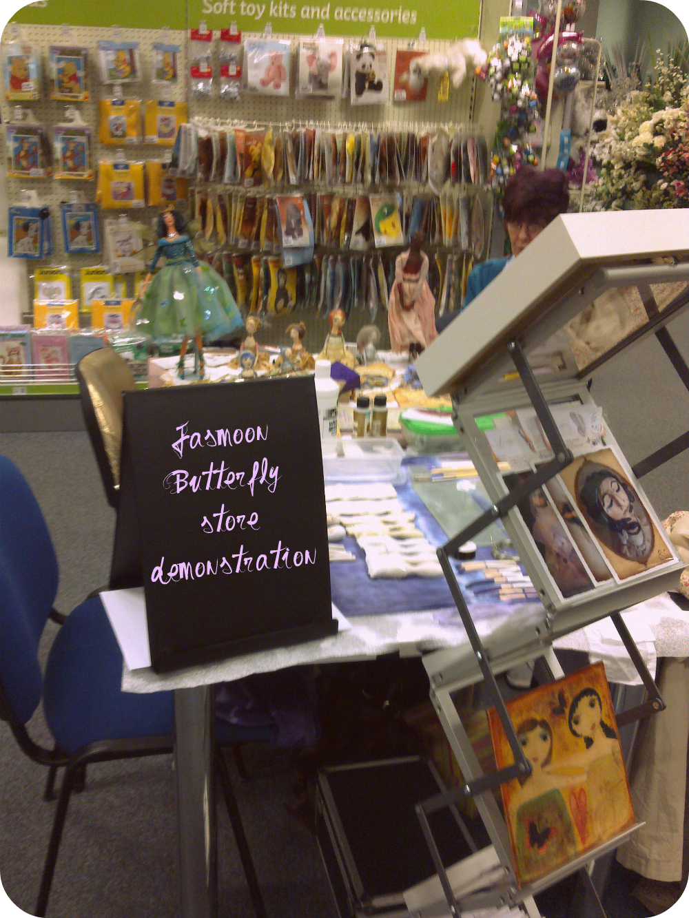 Tracey-anne's Blog: Demonstration at Hobbycraft Croydon UK