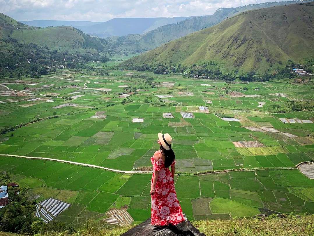 Bonan Dolok dan Air Terjun Sitapigagan, Wisata Alam Samosir yang ...