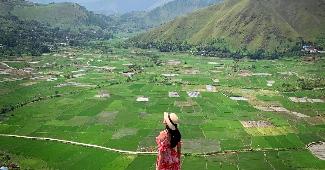 Bonan Dolok dan Air Terjun Sitapigagan, Wisata Alam Samosir yang ...