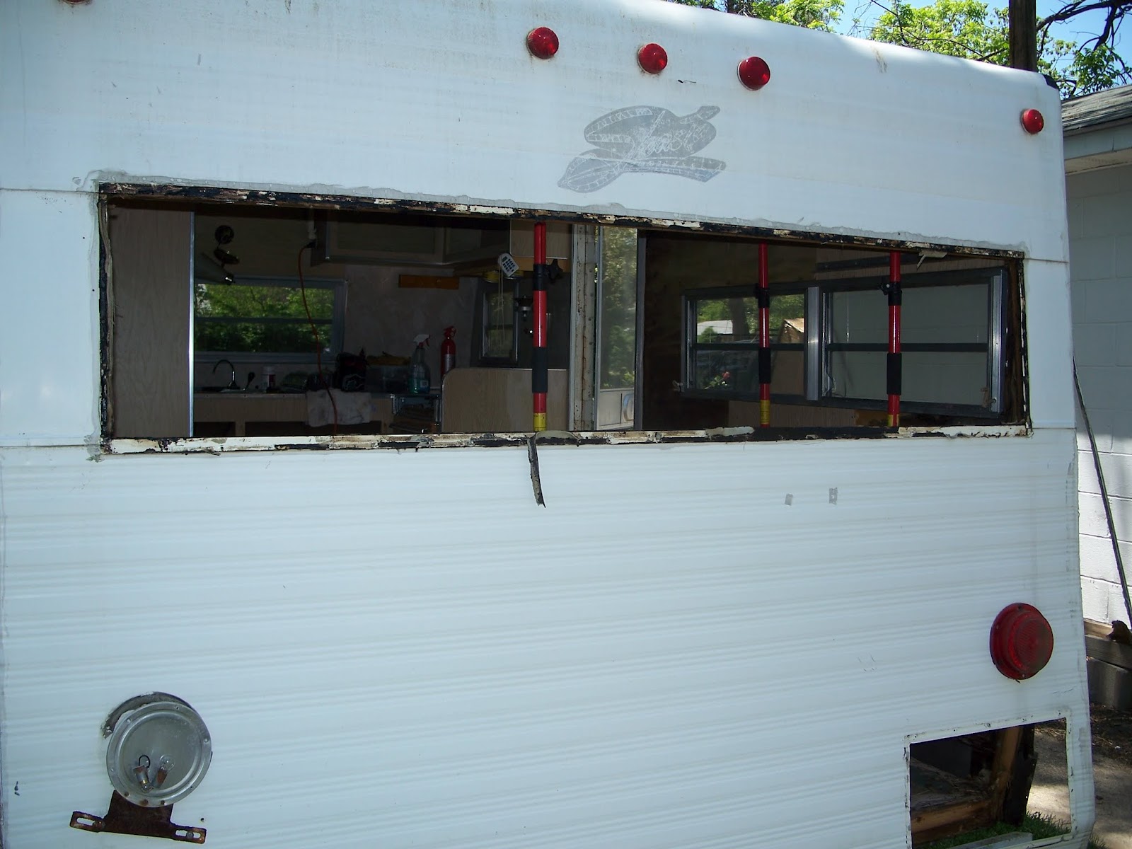 1972 Shasta 1400 "Trixie": The Real Day One!!