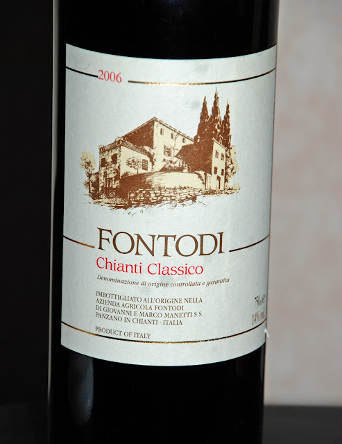 Two Dogs, a Flamingo and a Bottle of Wine: Fontodi Chianti Classico