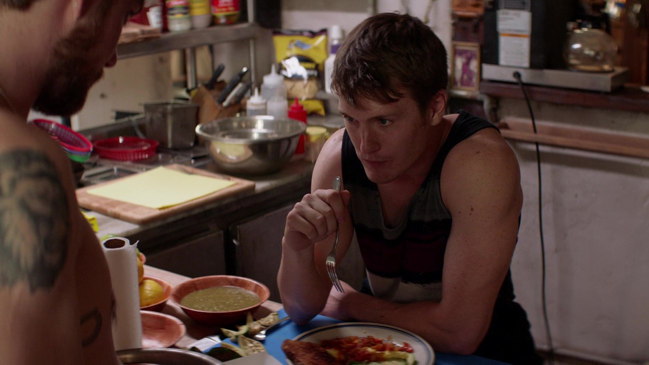 ausCAPS: Jake Weary shirtless in Animal Kingdom 3-02 "In The Red"