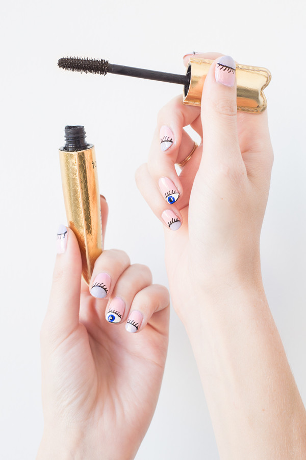 DIY “WINK WINK” NAIL ART TUTORIAL