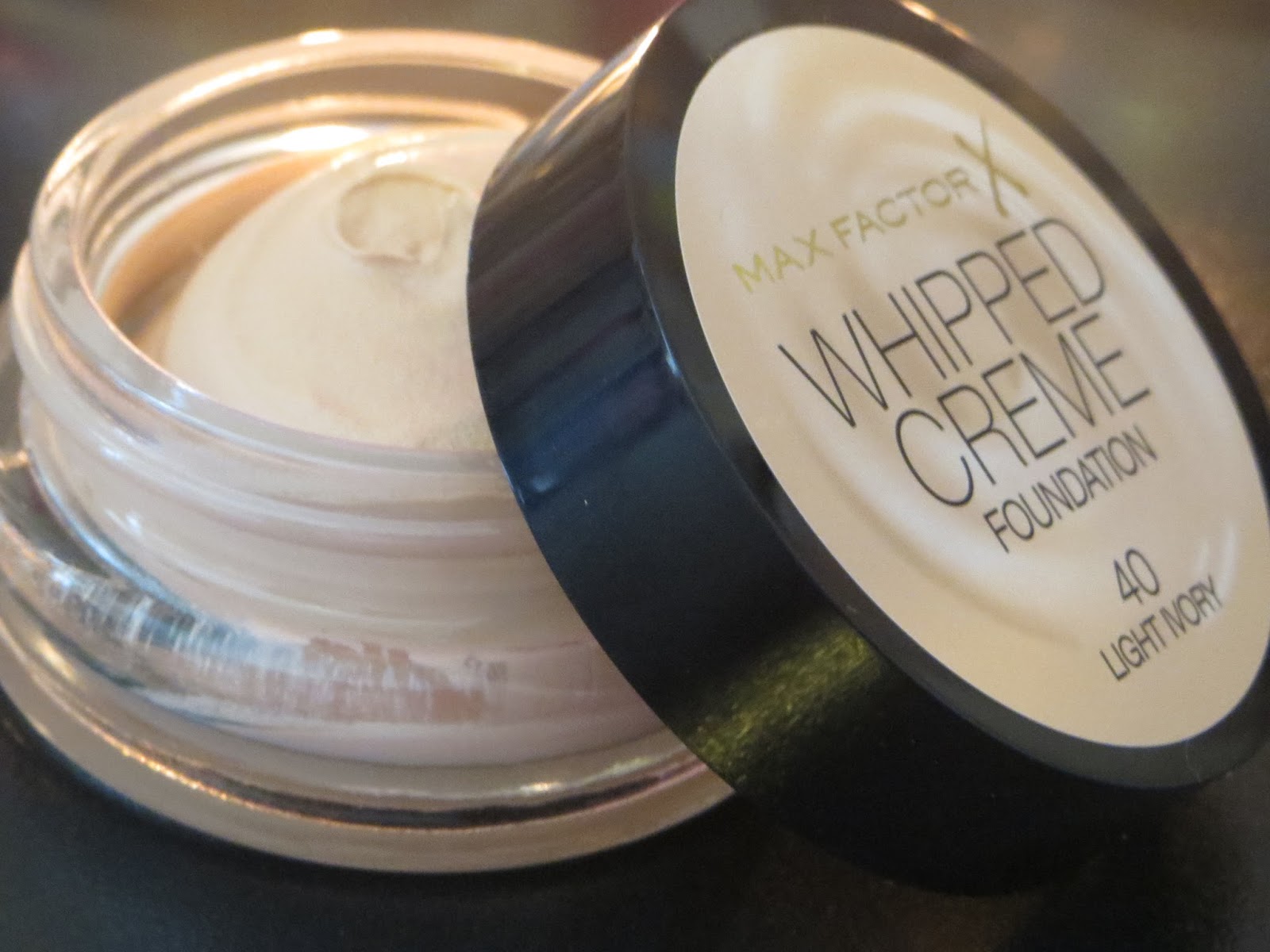Be Uniquely Beautiful: Max Factor Whipped Creme Foundation First Impression