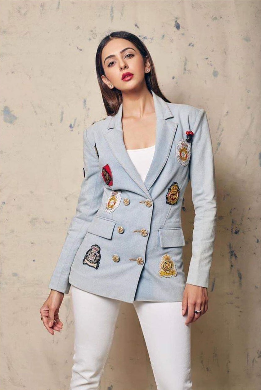 Rakul Preet in Yash Color Blazer with Cute and Awesome Expressions ...