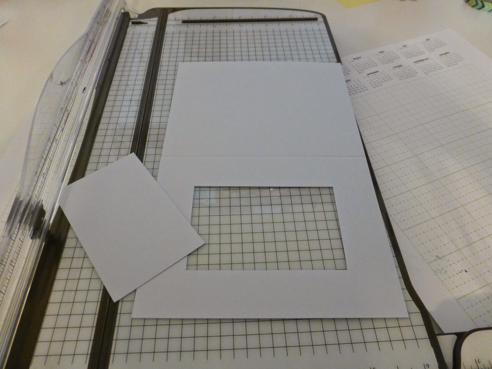 The Yellow Craft Room: Lever Card Tutorial