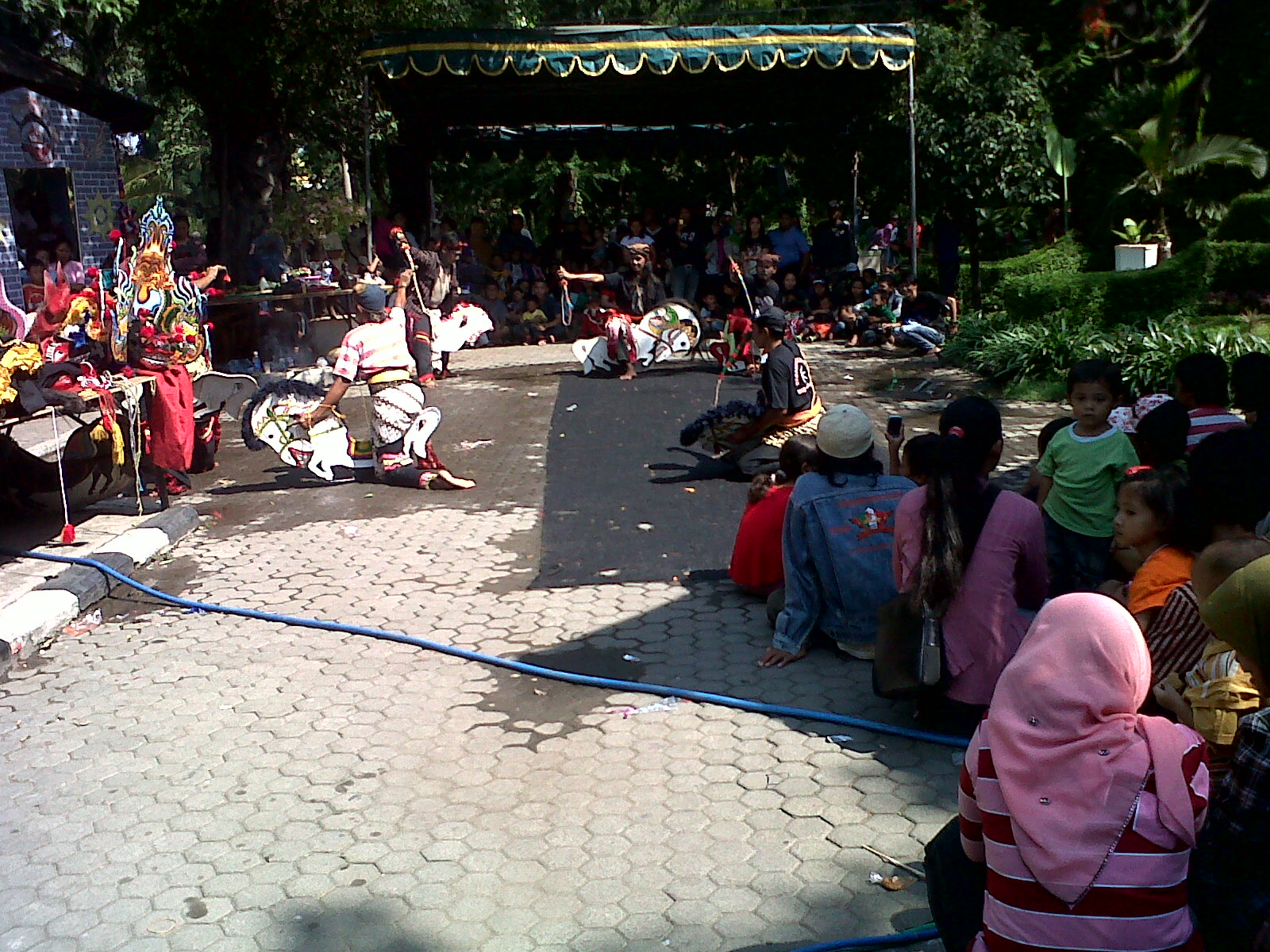 Best Travel Destinations: Jaran Kepang aka Jathilan: Traditional Dance ...