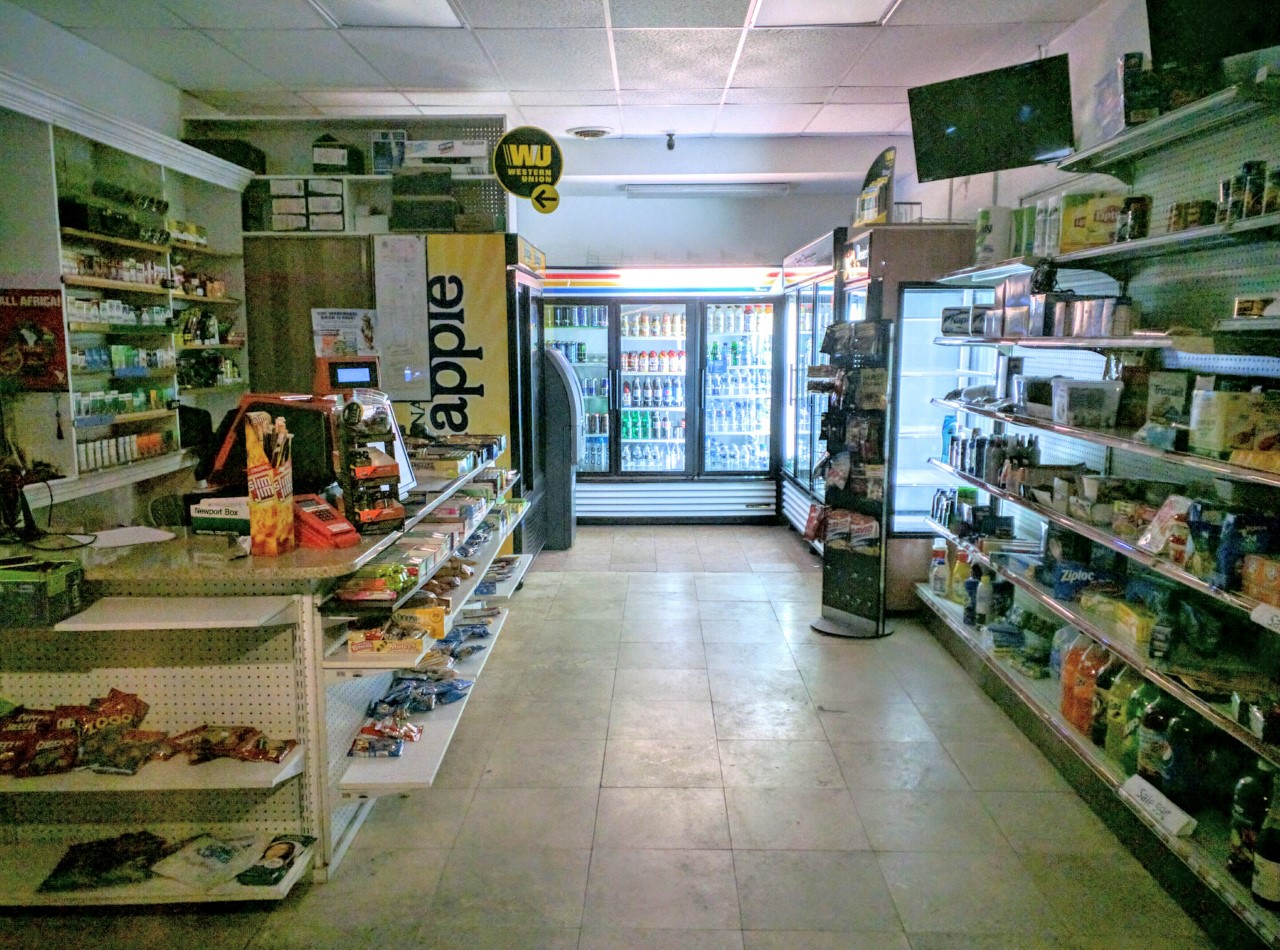 Robert Dyer @ Bethesda Row: Norfolk Mini Mart under new management in ...