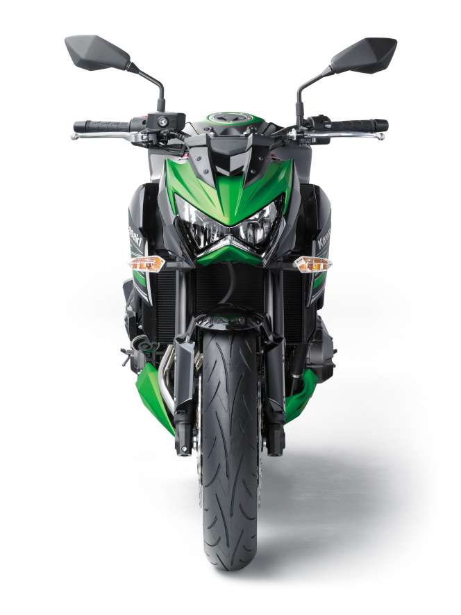 The face of fierce Kawasaki Z800 - All About Motorcycles