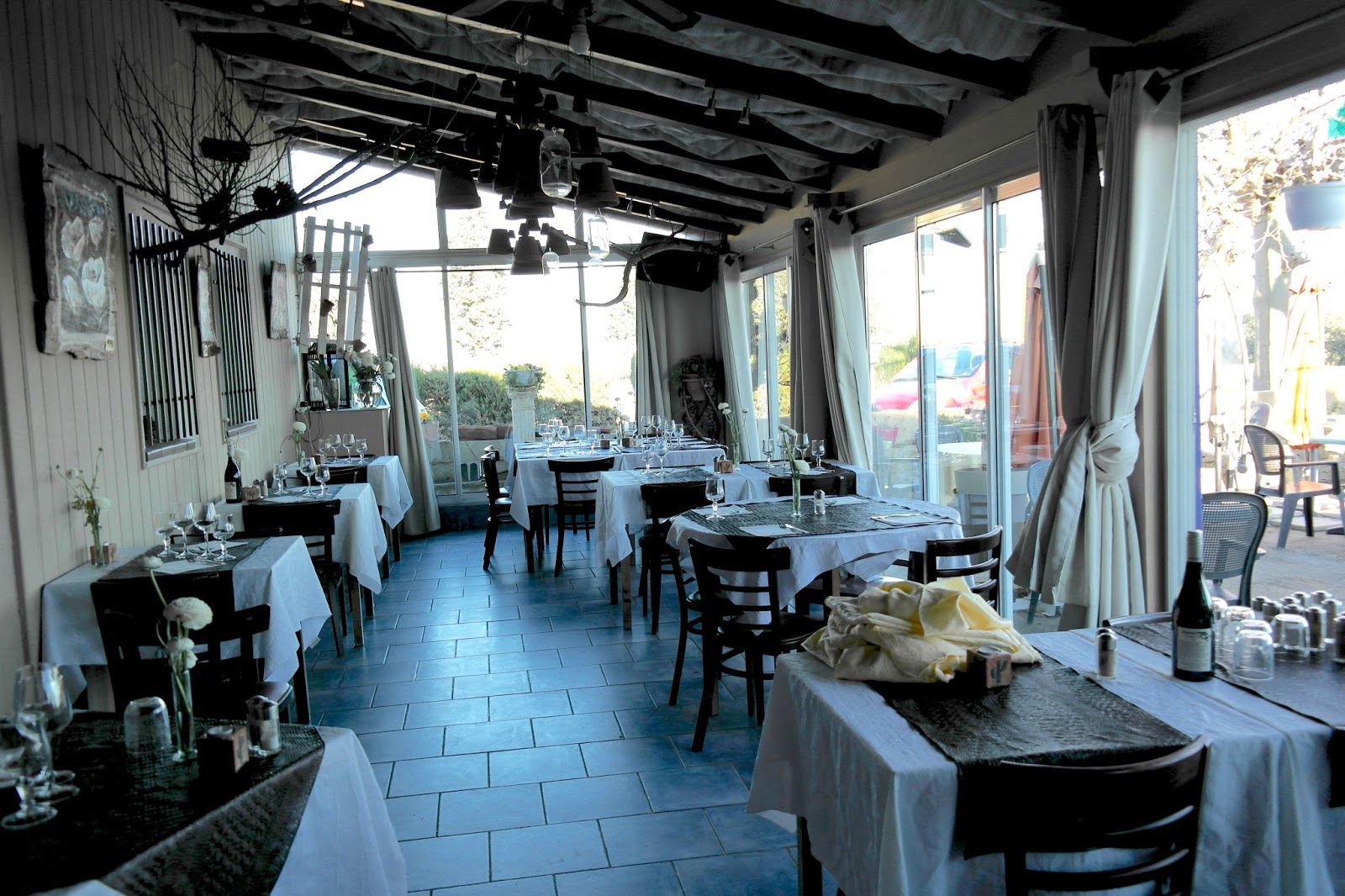 VISUELE PRELUDES: AUBERGE DE LA SELETTE