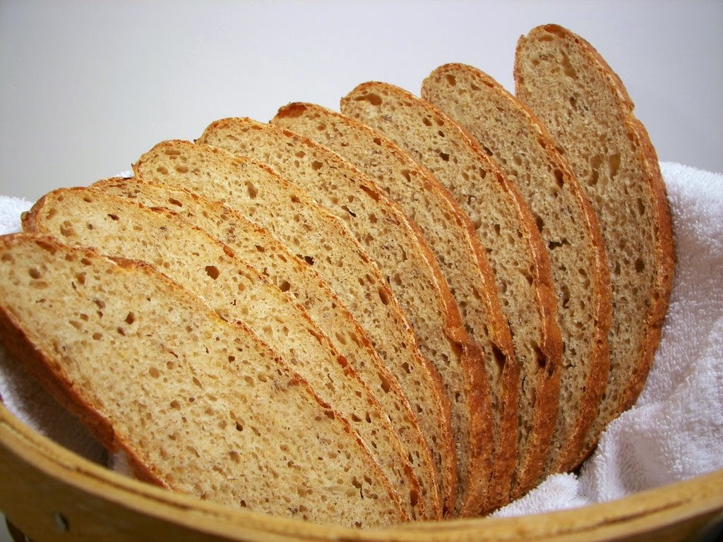 I'm Turning 60...: Anna Sultana's and Mrs. Kekelia's German Rye Bread ...