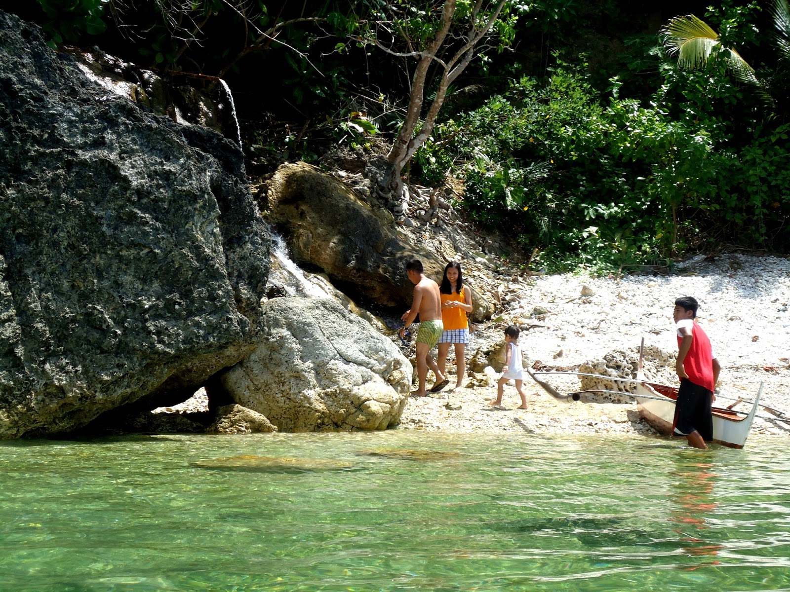 BAGOLATAO: THE PEBBLE BEACH OF BICOL