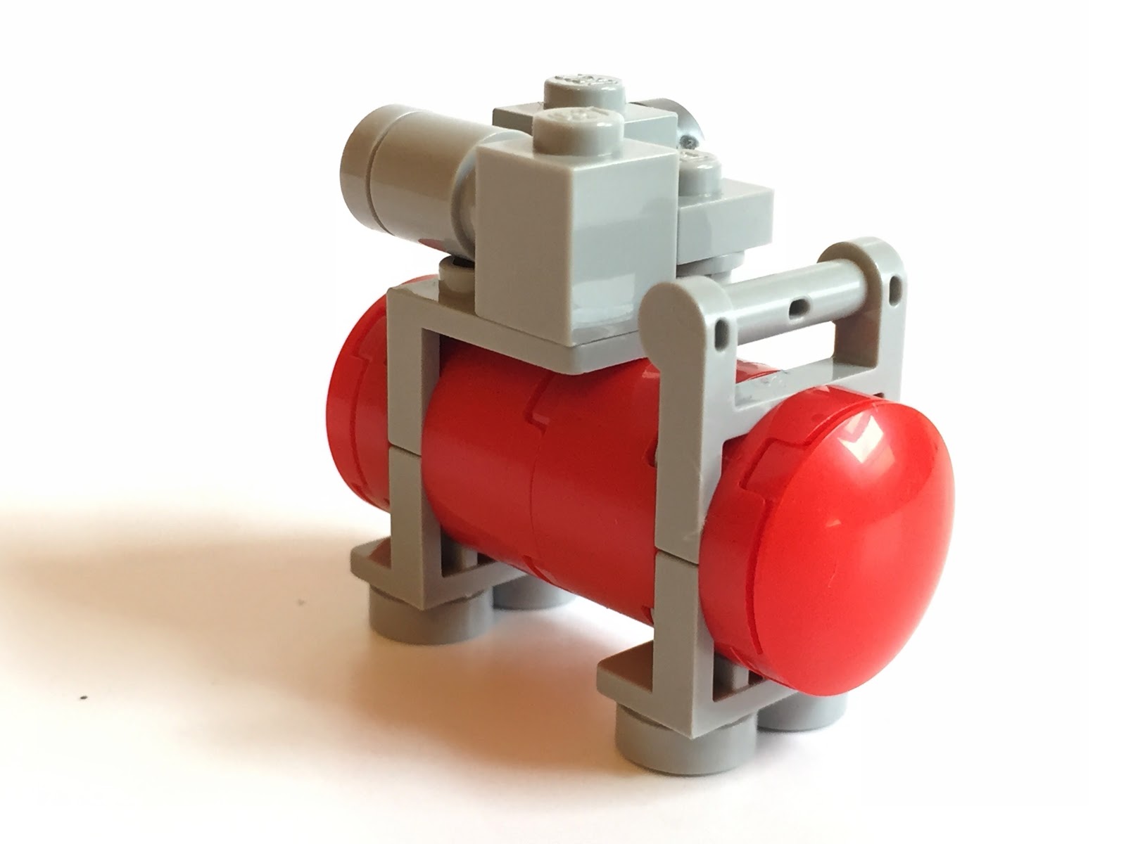 Lego Minifigure pictures: Lego Air Compressor Minifigure accessory