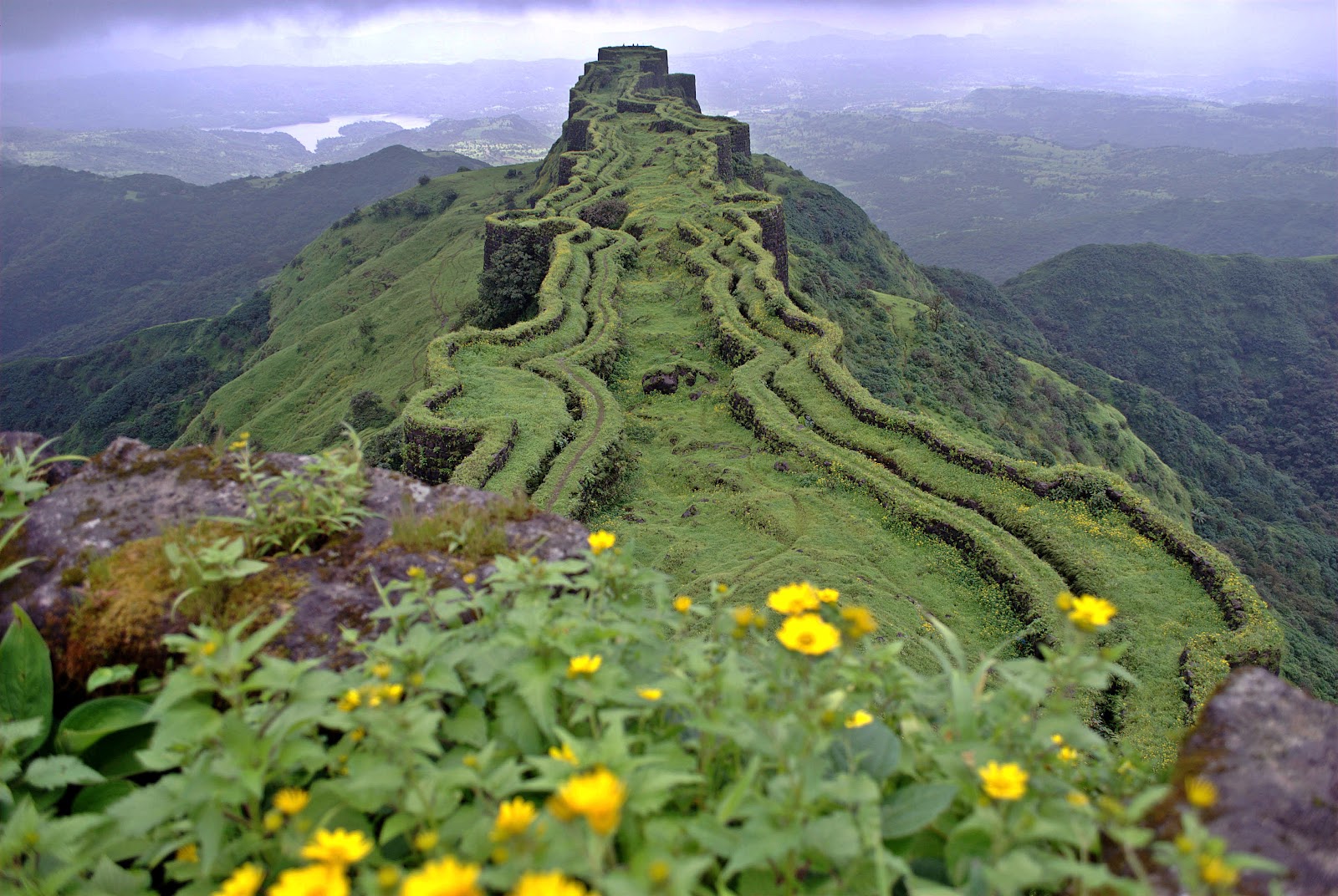 travelogue: King of Forts, Rajgad - September 16, 2012
