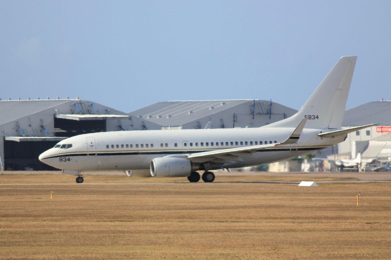 Far North Queensland Skies: US Navy C-40 165834