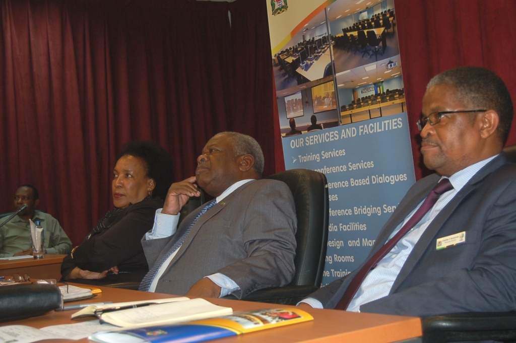 WAZIRI MKUCHIKA: TOFAUTI KUBWA YA MISHAHARA SERIKALINI KUKOMA - TANGA ...