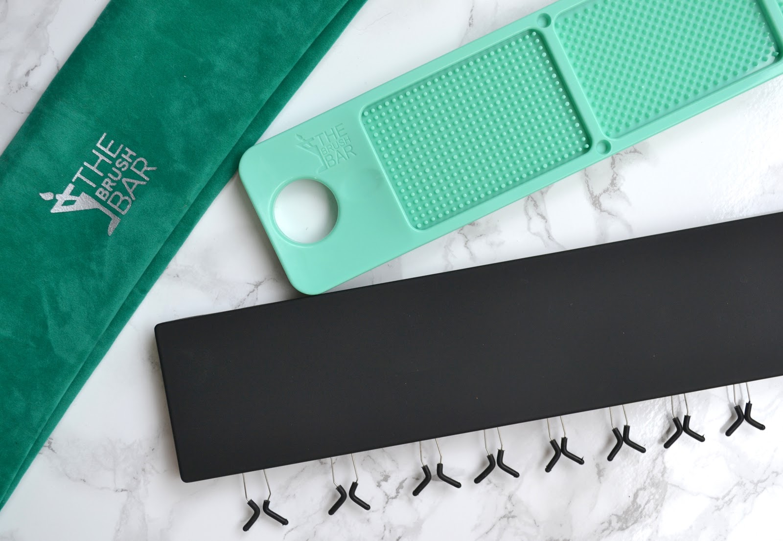 BEAUTY TOOLS | The Brush Bar and Brush Board Review and Giveaway ...